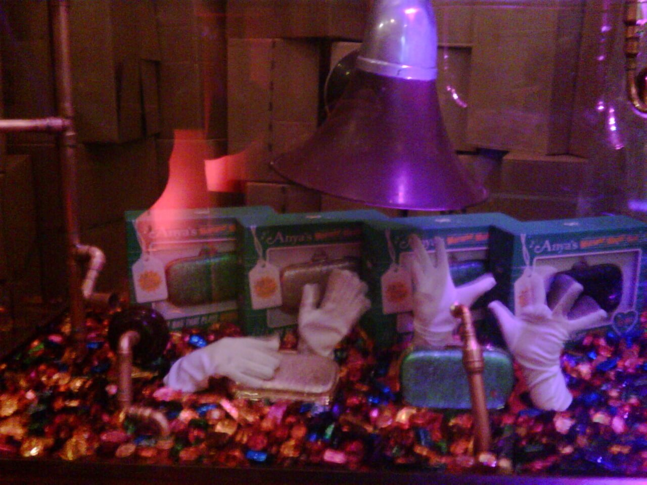 Anya Hindmarch London A W12 Look Its Hands - 10 Magazine