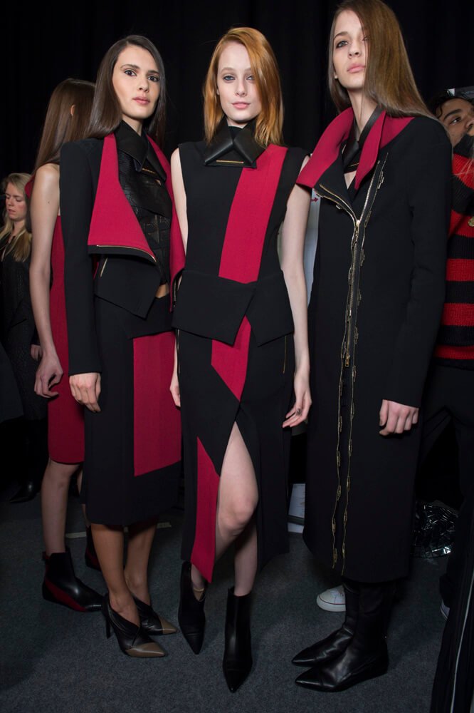 Roland Mouret Backstage Girls Paris Fashion Week - 10 Magazine
