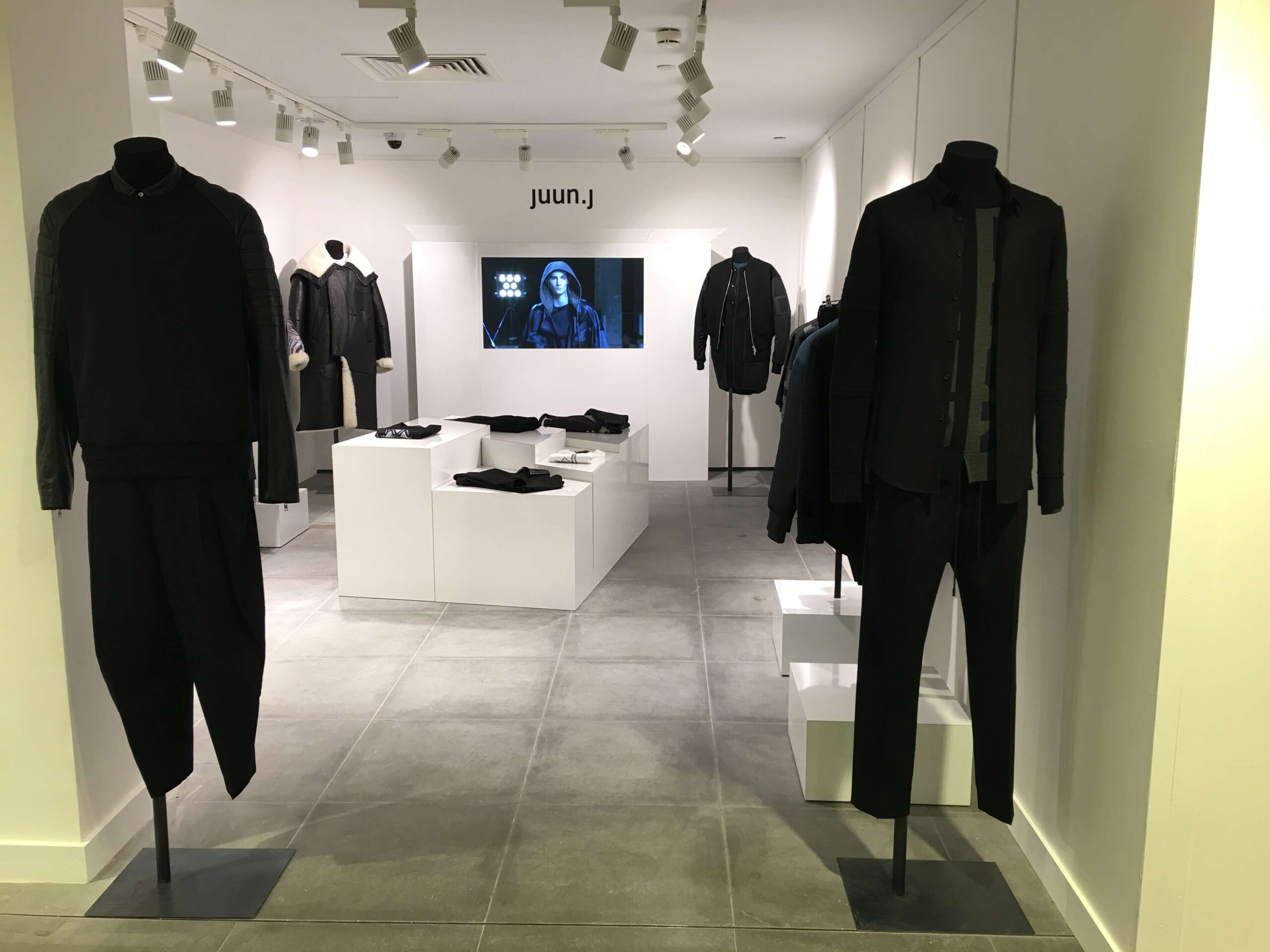Juun.J Have Opened A Special Pop-Up Store In Harrods - 10 Magazine